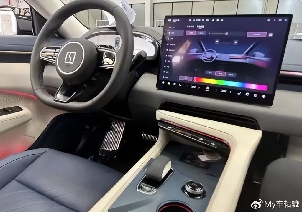 新款极氪001谍照曝光：800V架构+激光雷达，要涨价？-新浪汽车