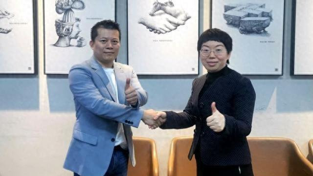 曾与欧派索菲亚齐名，今陷宫斗泥泞！掉队的尚品宅配，还有机会？|尚品宅配|索菲亚|欧阳熙_新浪新闻