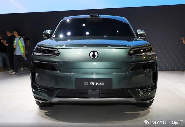 国产豪华SUV新秀广州炫技 昊铂HL与腾势N9谁是人气王？-新浪汽车