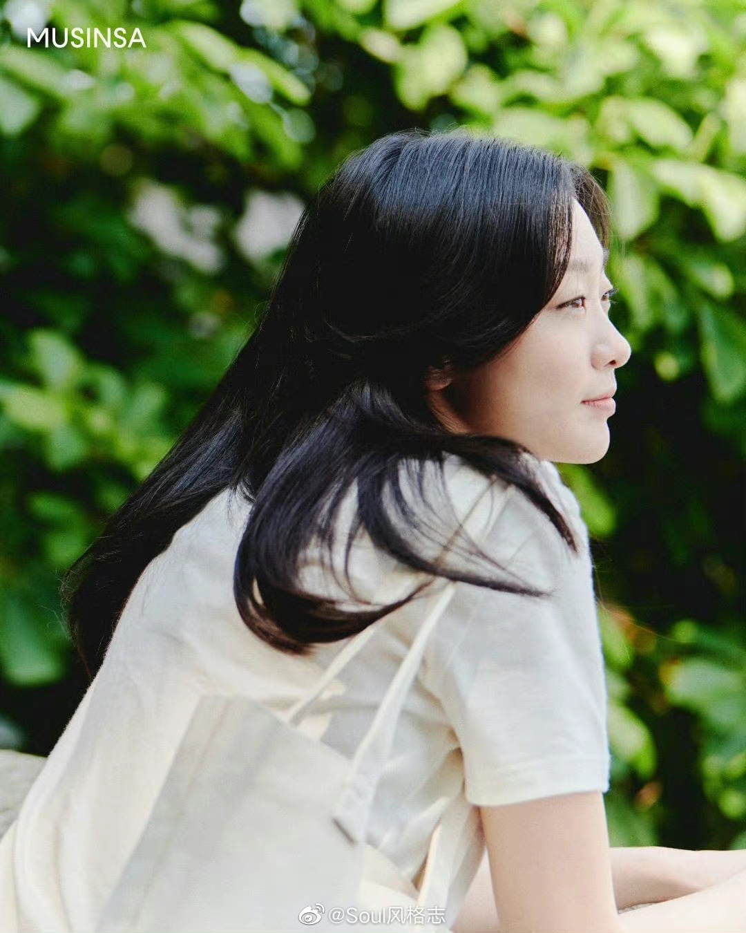 金多美为Musinsa拍摄的MV花絮图 悠闲惬意的舒适时光……__财经头条