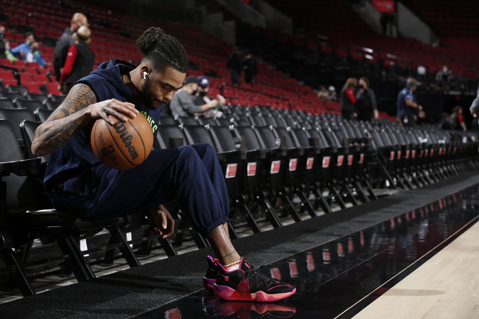 今日水拉上脚LI-NING WADE DLO ICE 晨曦配色 Cameron Browne__财经头条