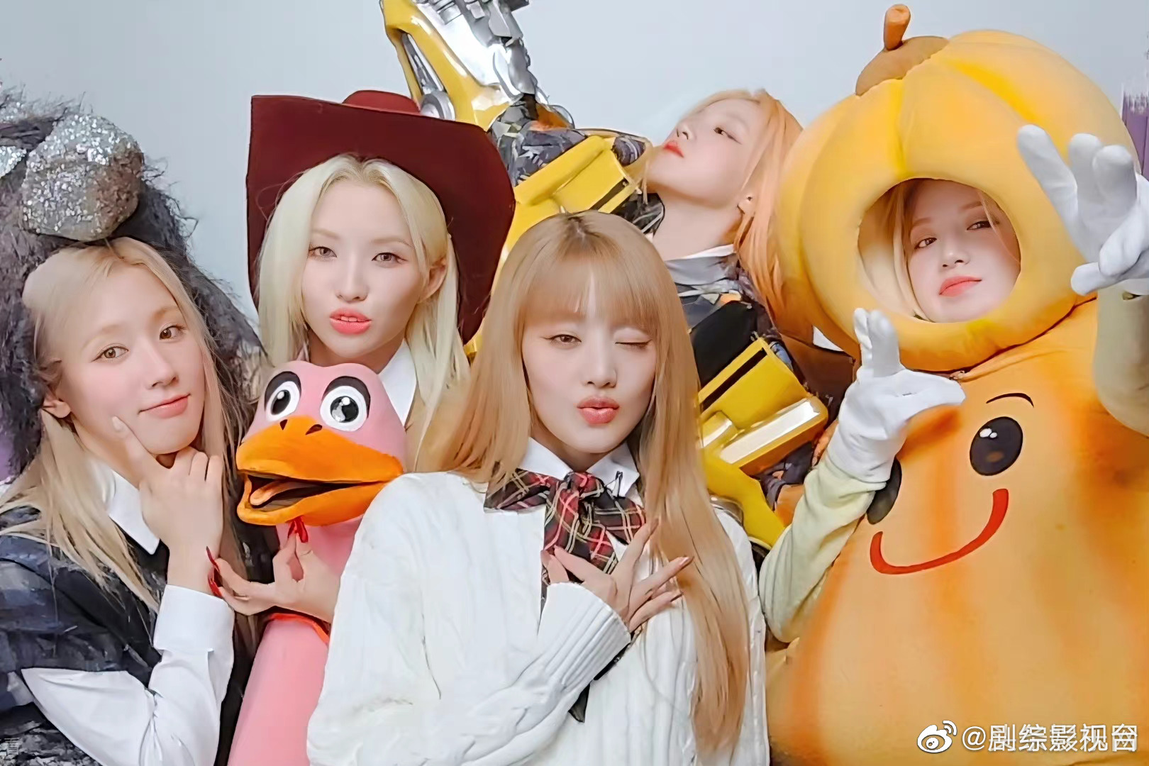 韩国女团（G）I-DLE人生四格照片来啦！