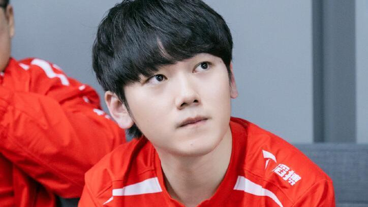 JKL带女朋友参加婚礼，颜值跟照片差距太大，被吐槽像三梦奇缘|女朋友|吐槽|婚礼_新浪新闻