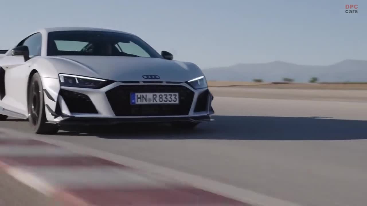 奥迪R8 V10 GT RWD动态，作为最后的燃油自吸R8……|汽车资讯|汽车视频|奥迪_新浪新闻