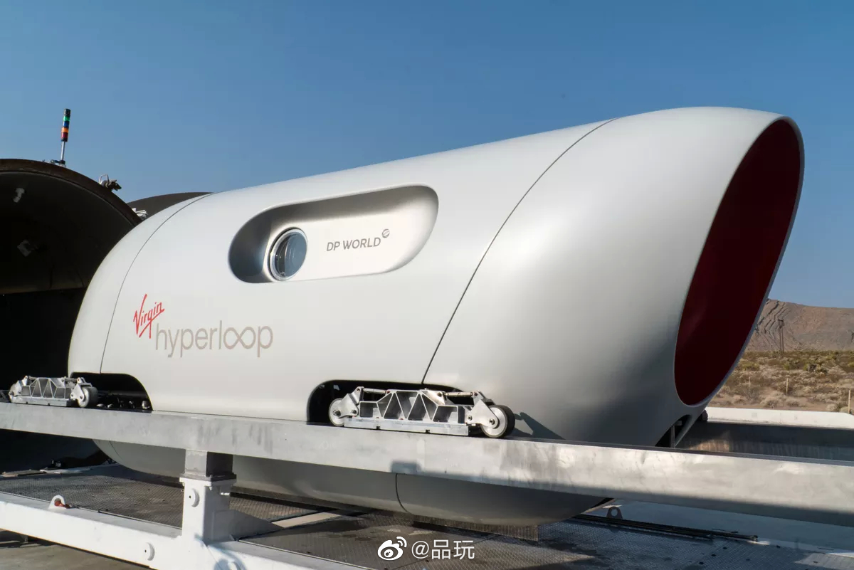 胶囊列车首次载人试验完成__财经头条