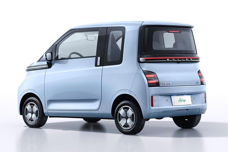 尺寸大于宏光MINIEV 五菱全新微型电动车命名为“晴空”-新浪汽车