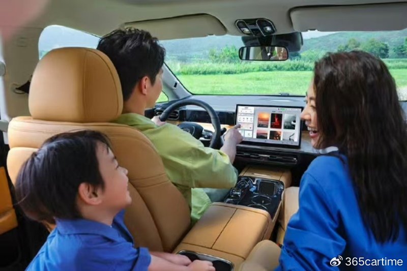 广汽传祺E8PRO+正式上市 豪华智能MPV再添新选择-新浪汽车