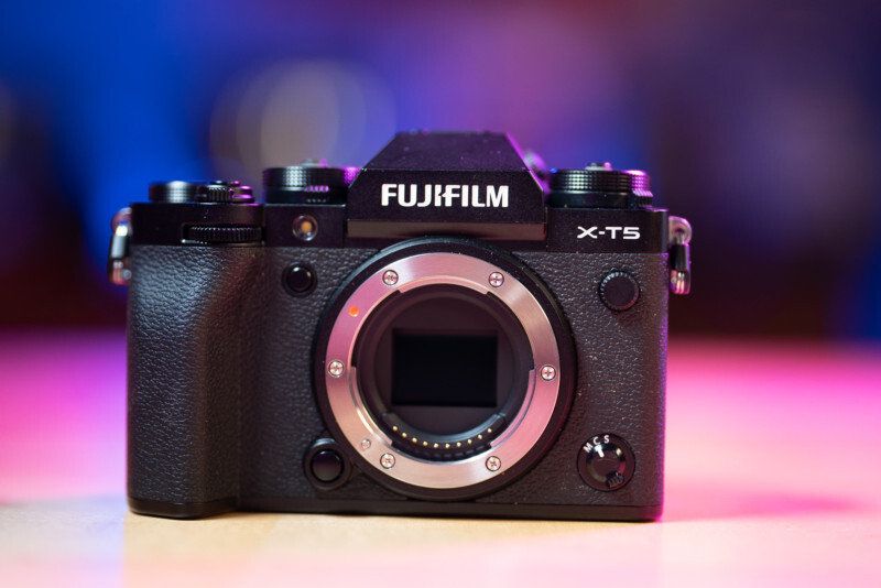 外媒测试：富士X-T5的AF性能落后于竞争对手__财经头条