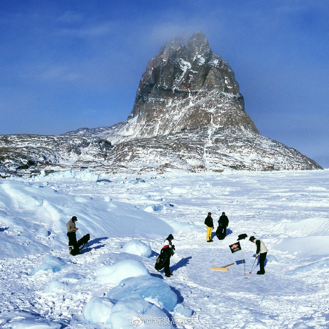 2004年在挪威举行的世界冰上高尔夫锦标赛（ World Ice Golf Champion