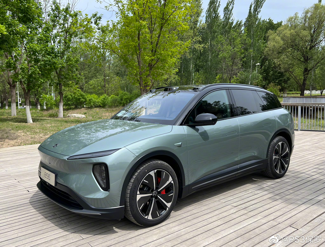 新ES6挺好看的，新座椅真的舒适了不少__财经头条