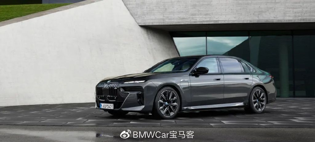 全新宝马7系最强车型M760Le、i7 M70L确认进入中国市场-新浪汽车