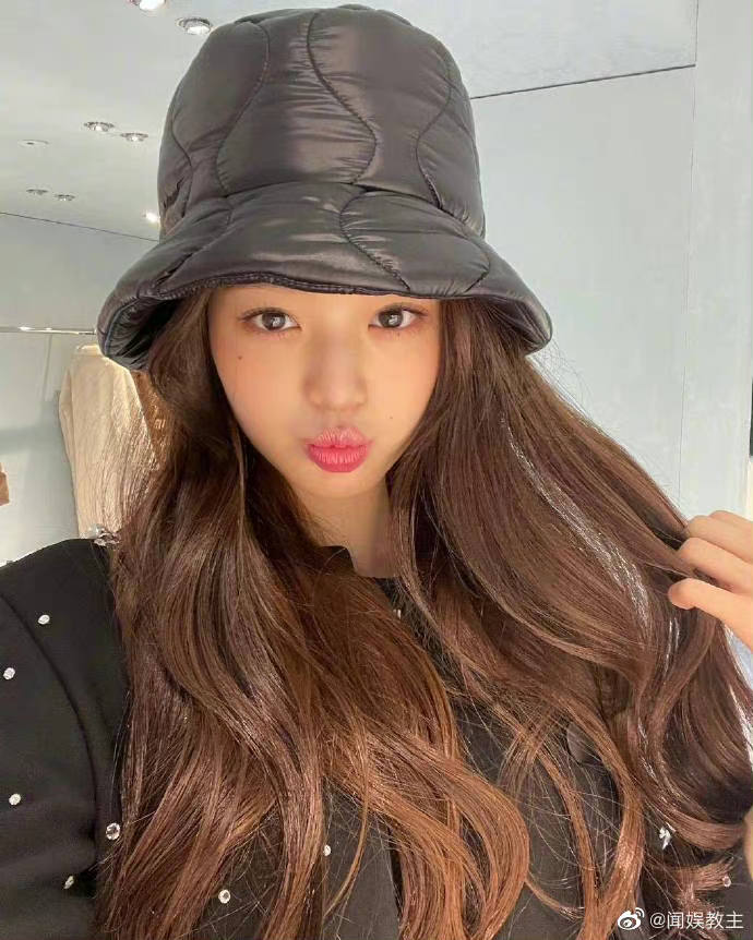 张元英ins晒逛街自拍 ，好米好可爱啊__财经头条