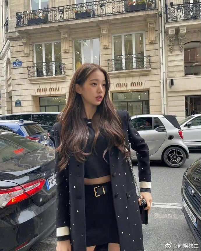 张元英ins晒逛街自拍 ，好米好可爱啊__财经头条