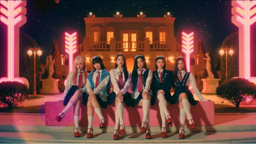 IVE《LOVE DIVE》韩语歌词罗马字音译|love dive|Arc|It's_新浪新闻