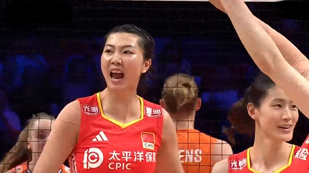 世联赛最新积分榜：中国赢土耳其保第六，晋级总决赛 美国第八|土耳其|女排|保加利亚_新浪新闻