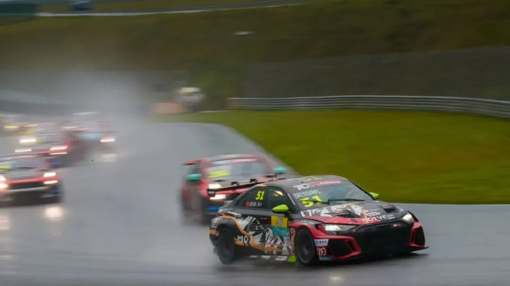 在挑战中华丽蜕变 326 Racing Team多线出击斩获年度奖项|CTCC|中国锦标赛|上海_新浪新闻