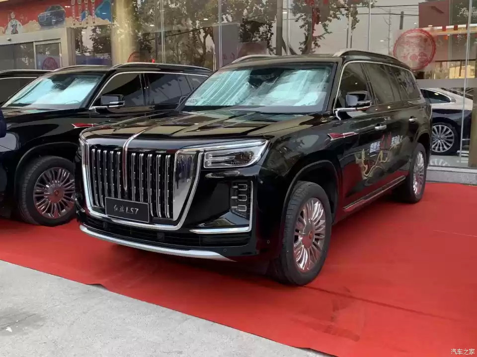 旗舰级大型SUV 一汽红旗LS7正式亮相__财经头条