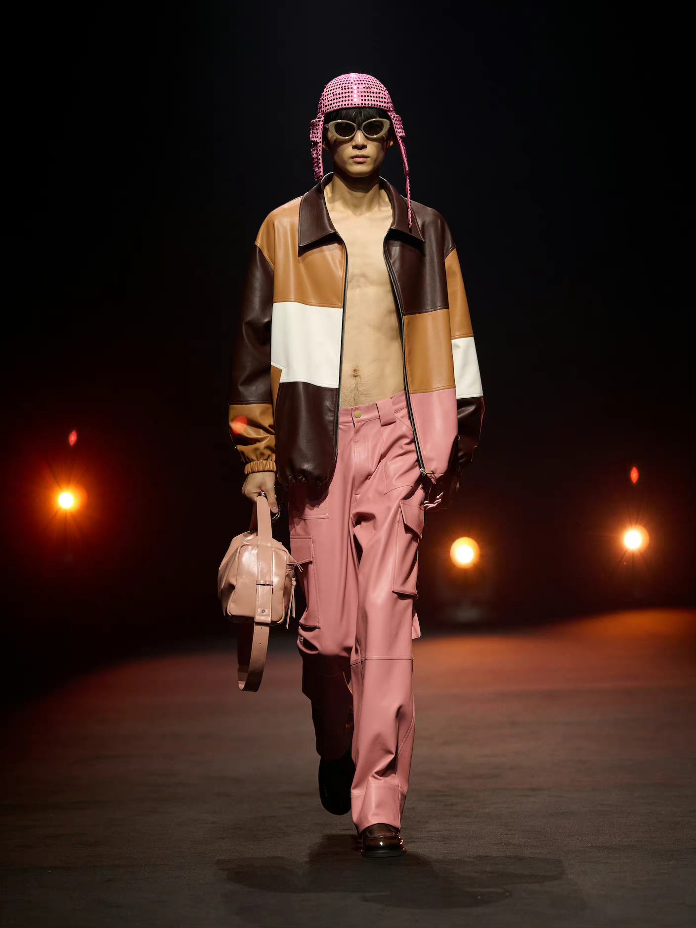 GARÇON BY GARÇON 2023 春夏系列……__财经头条