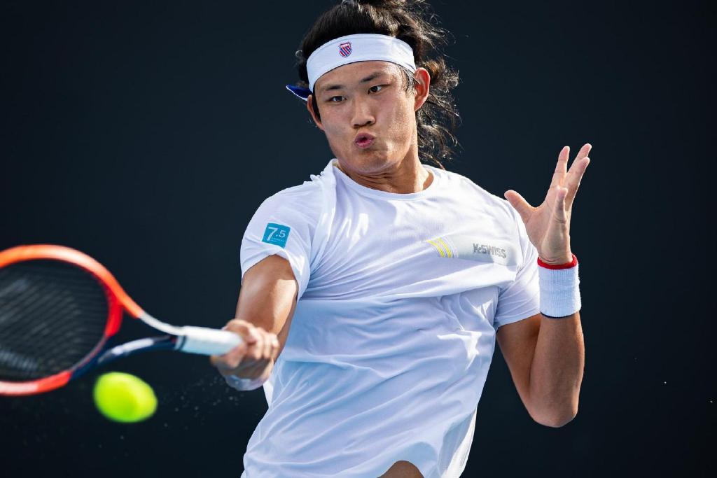 张之臻商竣程双双获胜，会师资格赛决胜轮，中国获第2个正赛席位