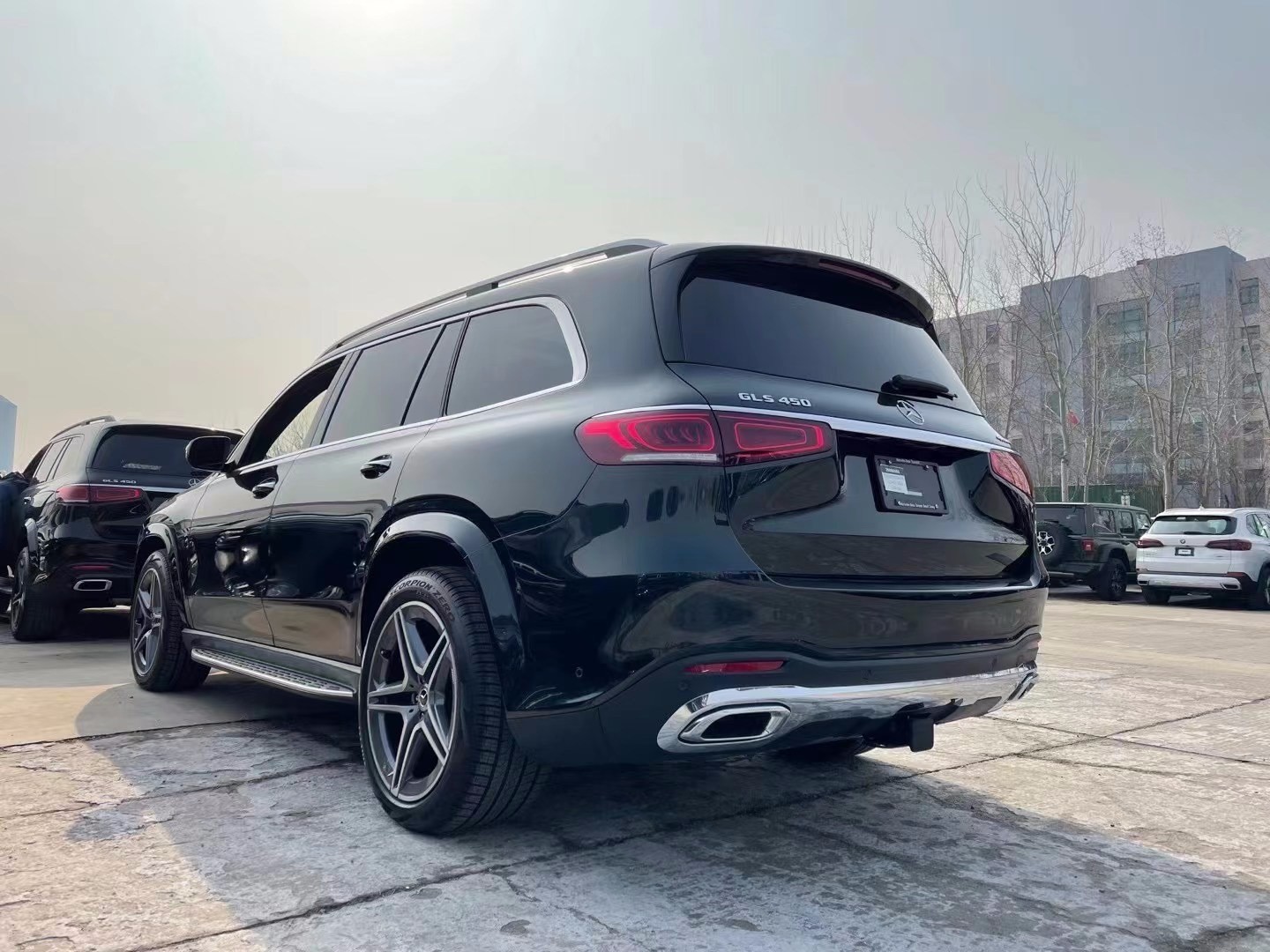 21款奔驰GLS450墨绿色实拍图片 国六奔驰配置价格-新浪汽车