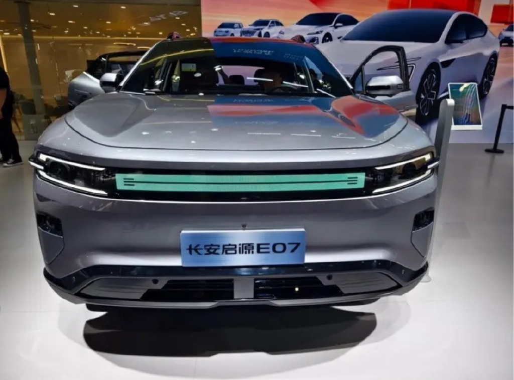 长安启源E07 很多设计比Cybertruck更合理？-新浪汽车