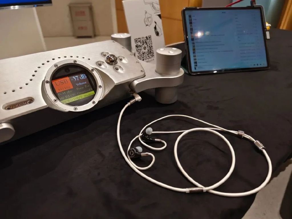 售价四万元的DITA Perpetua C耳机听起来究竟怎么样？__财经头条