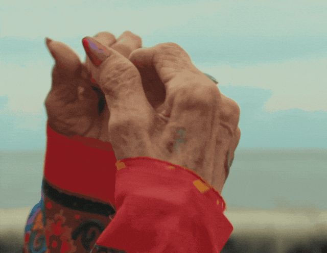 2024中国口碑最爆的女性电影：一群性感又先锋的姐姐们|女人世界|拉斯维加斯|杨圆圆_新浪新闻