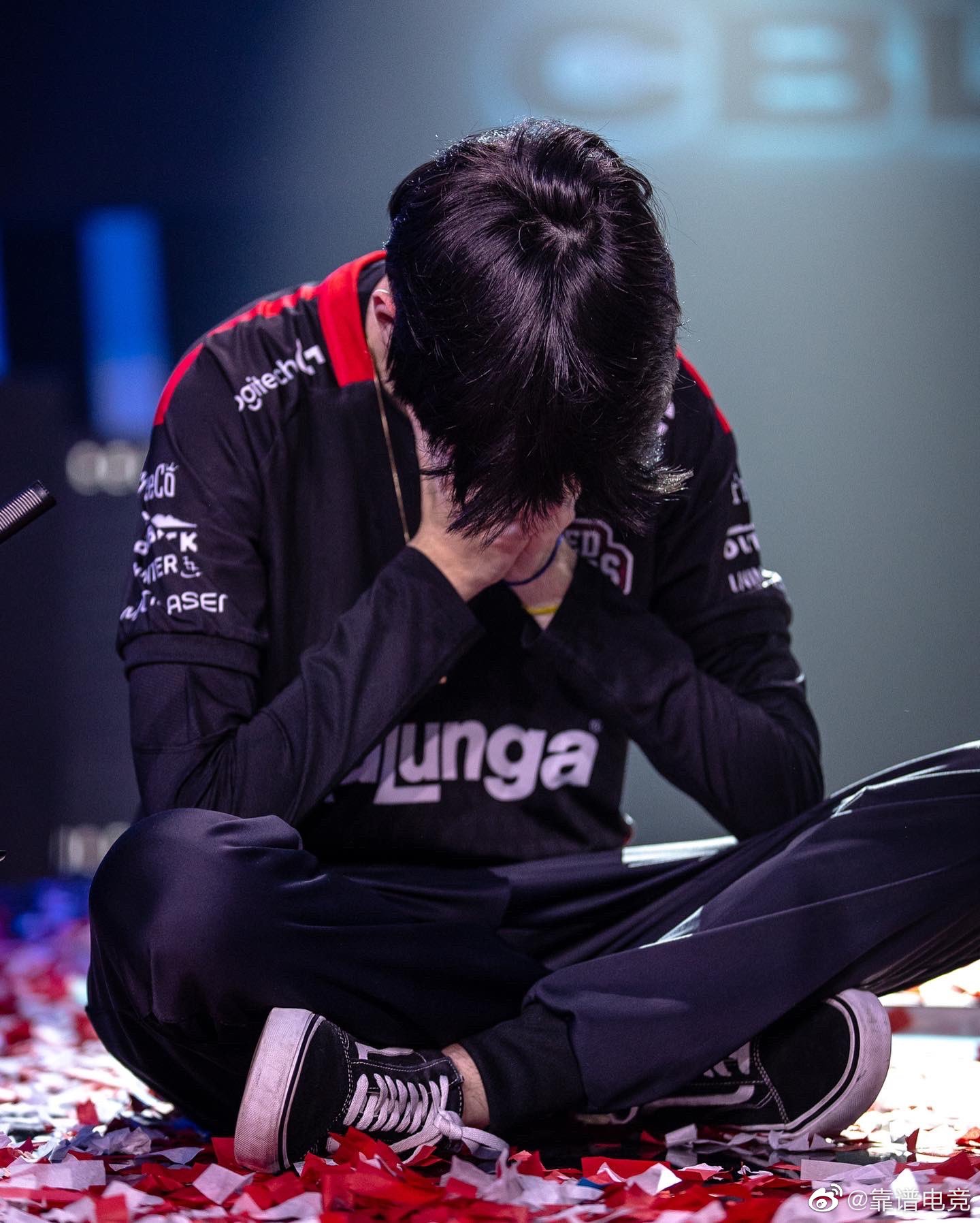 RED官推更新：现在全世界都知道Aegis帅了