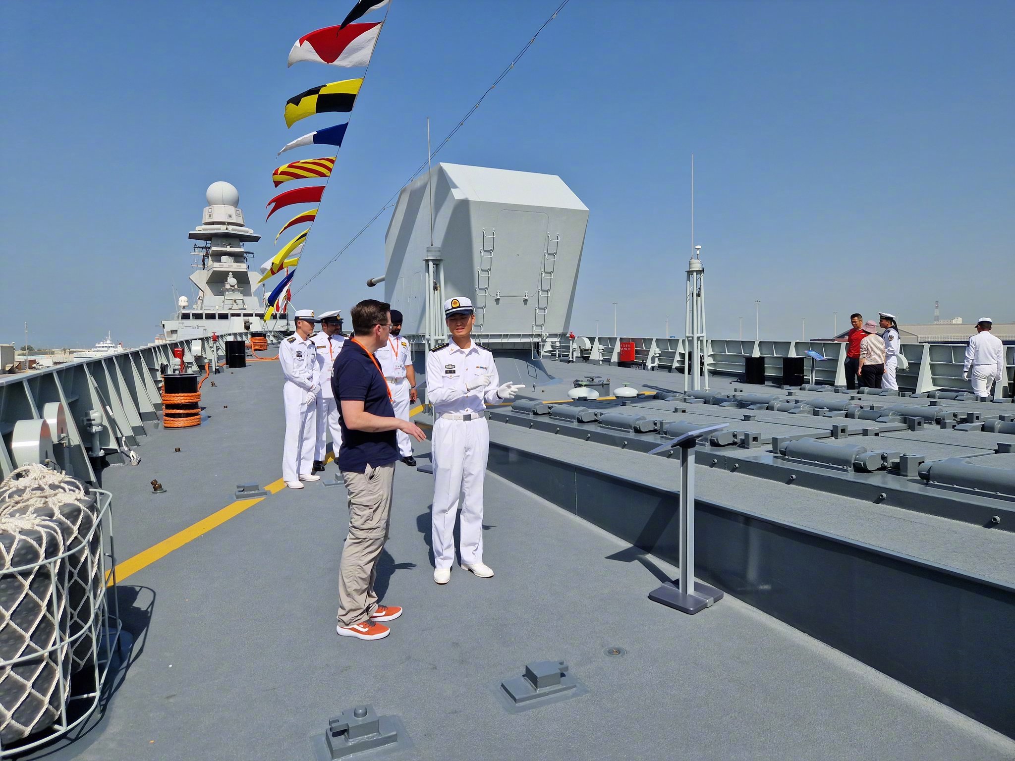 阿布扎比NAVDEX23防务展……__财经头条