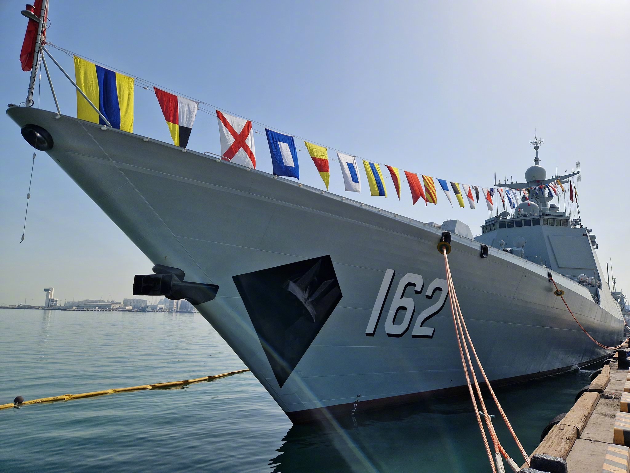 阿布扎比NAVDEX23防务展……__财经头条