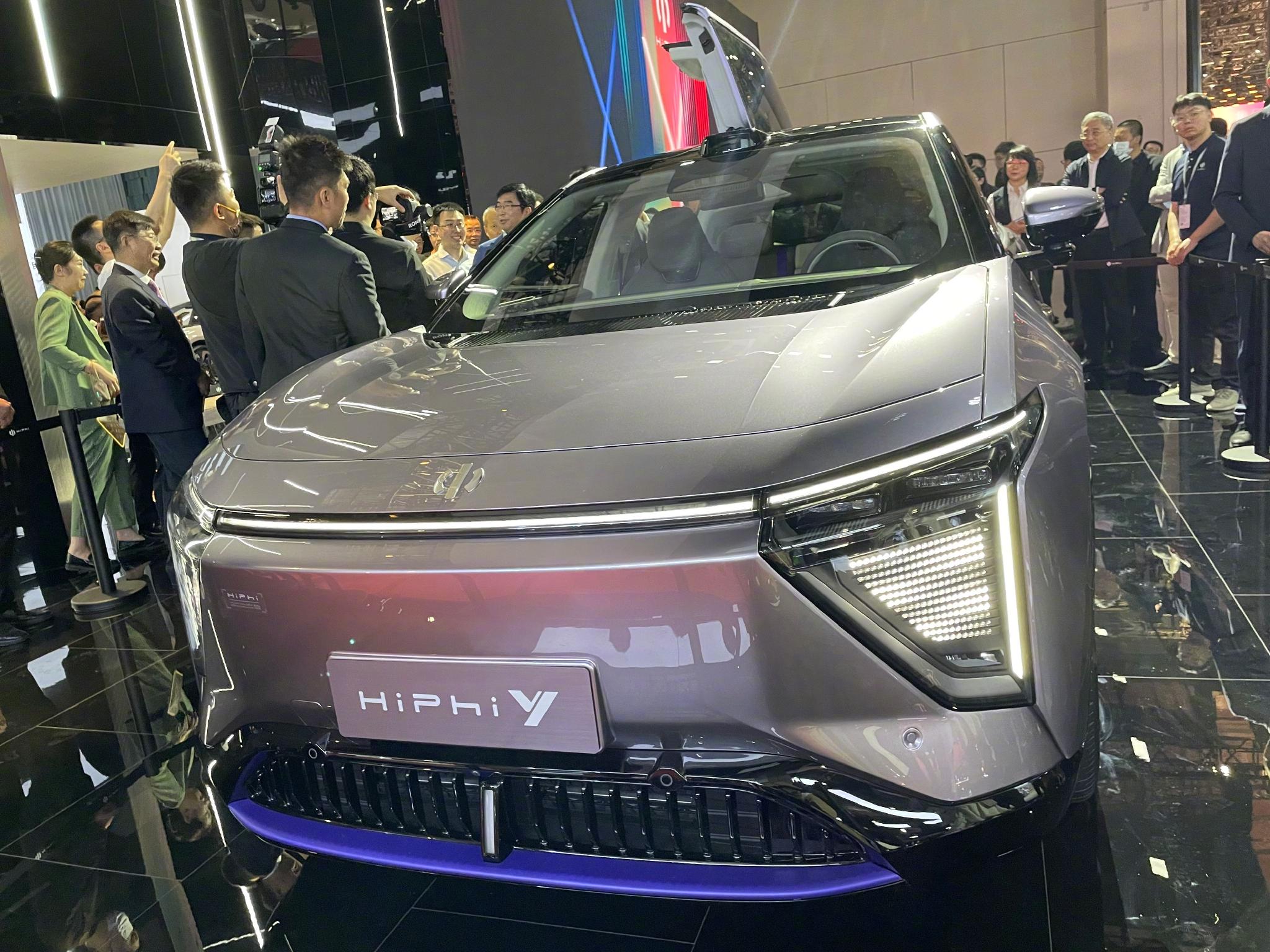 高合HiPhi X/Y/Z齐聚 这也是HiPhi Y的全球首秀……__财经头条