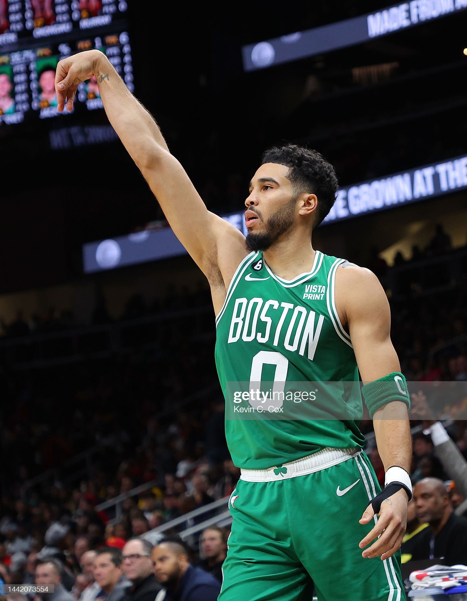 凯尔特人以126-101客场大胜老鹰喜迎八连胜……__财经头条