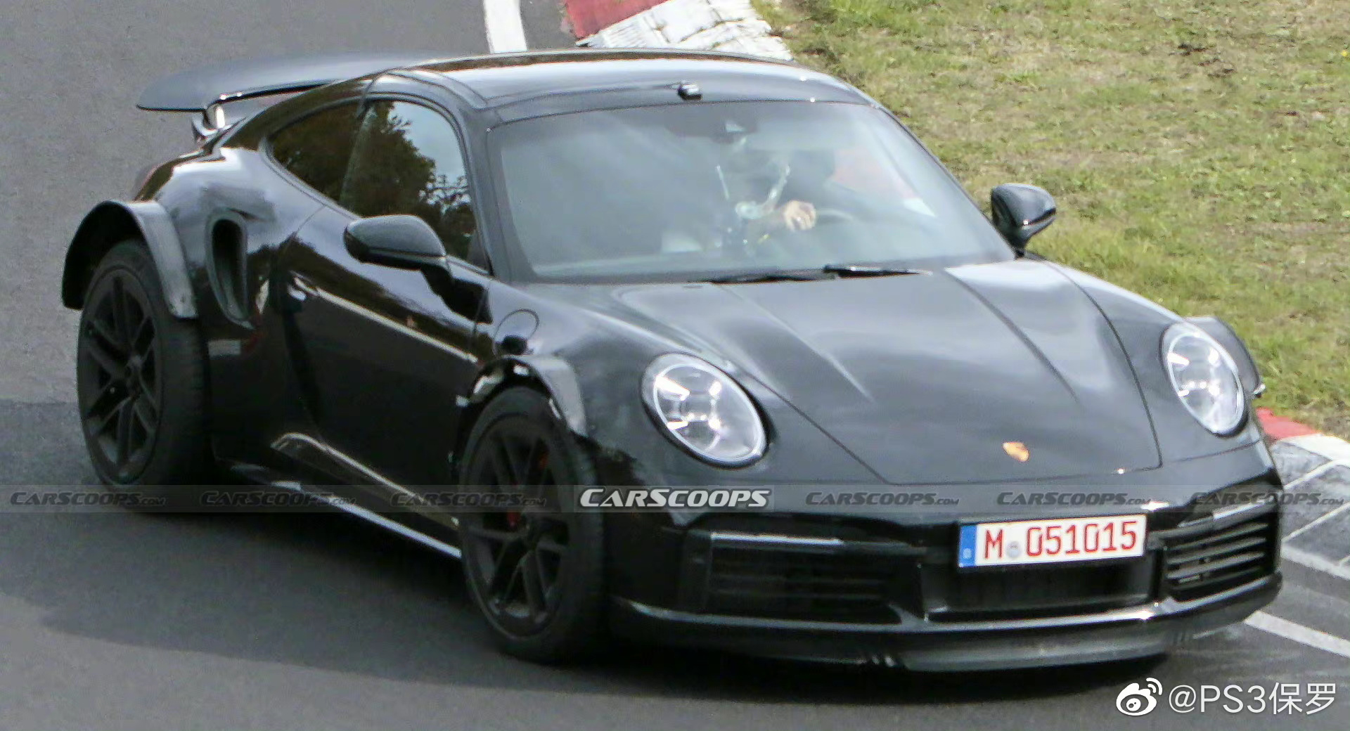 911特别版车型持续在纽北测试，越野风格，估计又是一个天价__财经头条