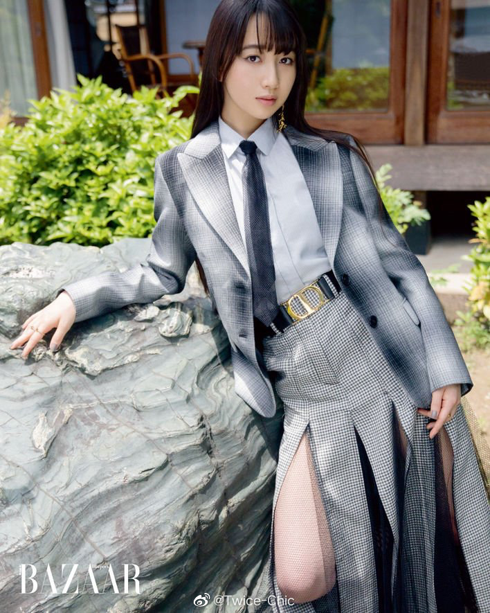 木村心美Cocomi x 时尚芭莎 香港8月刊封面 | 和室之中，温婉长发