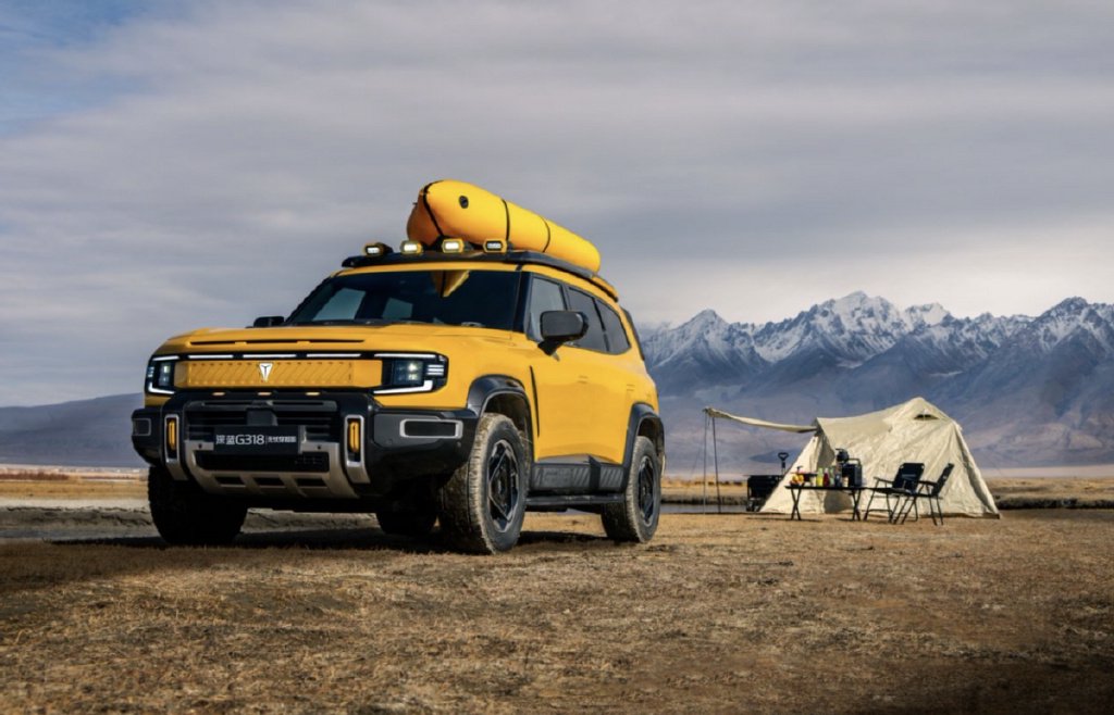 20万级方盒子SUV，深蓝G318和豹5谁更能硬控？-新浪汽车