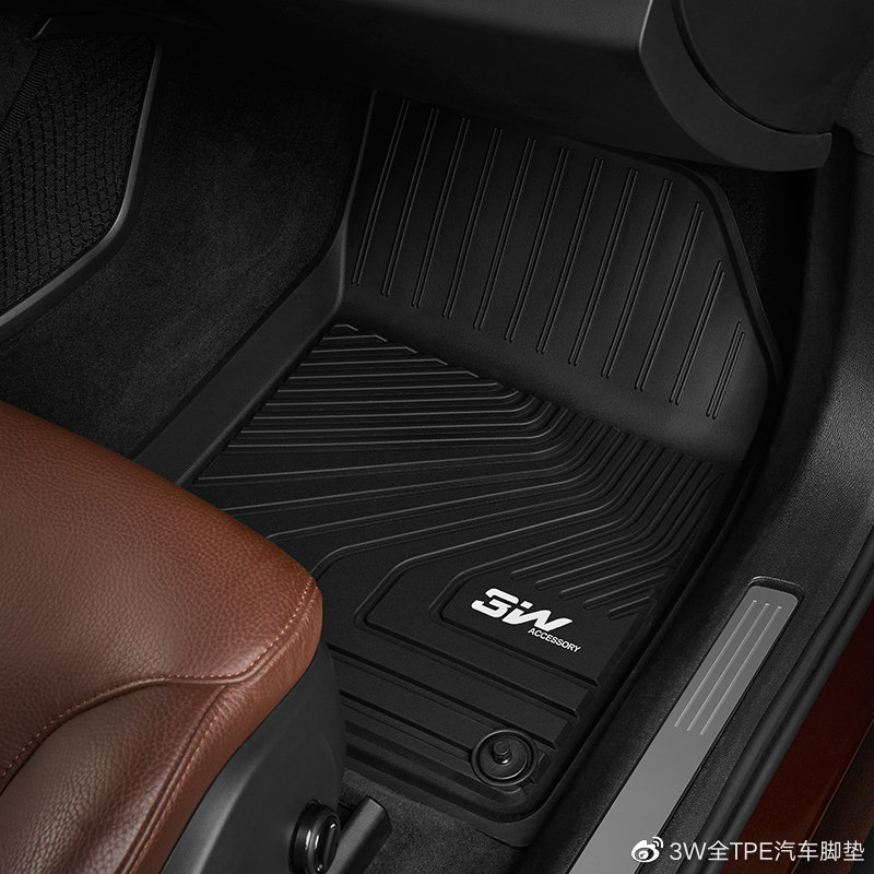 征服车界暖男丨沃尔沃XC60专属3W脚垫-新浪汽车
