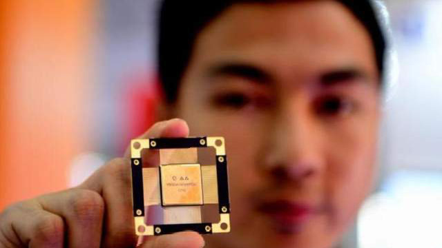 2022年，中国生产芯片3242亿颗，占全球价值比例仅5.7%|芯片|中国芯片|美元_新浪新闻