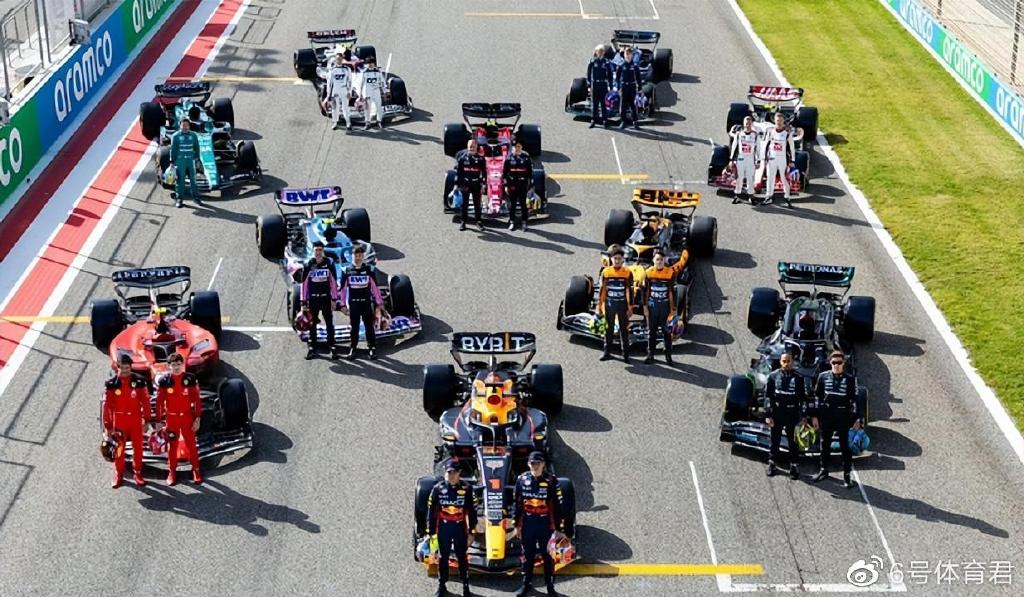 绝不保守！周冠宇谈F1新赛季，尝试激进的驾驶风格，全力突破