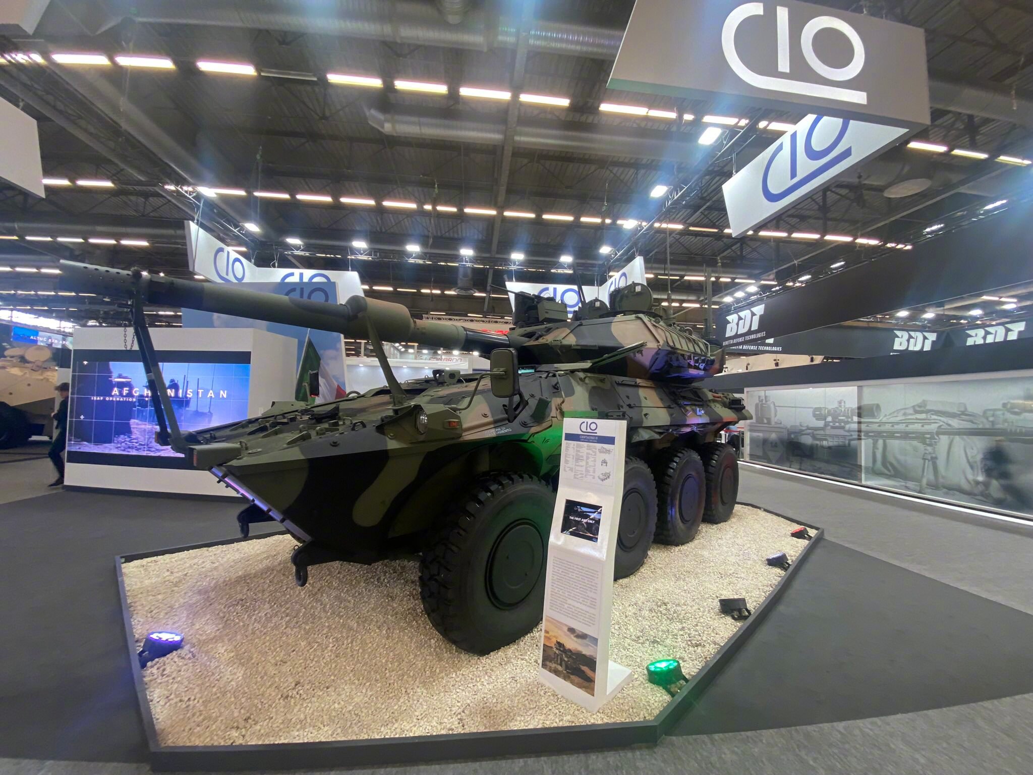 意大利CIO集团最新型“半人马座”CENTAURO