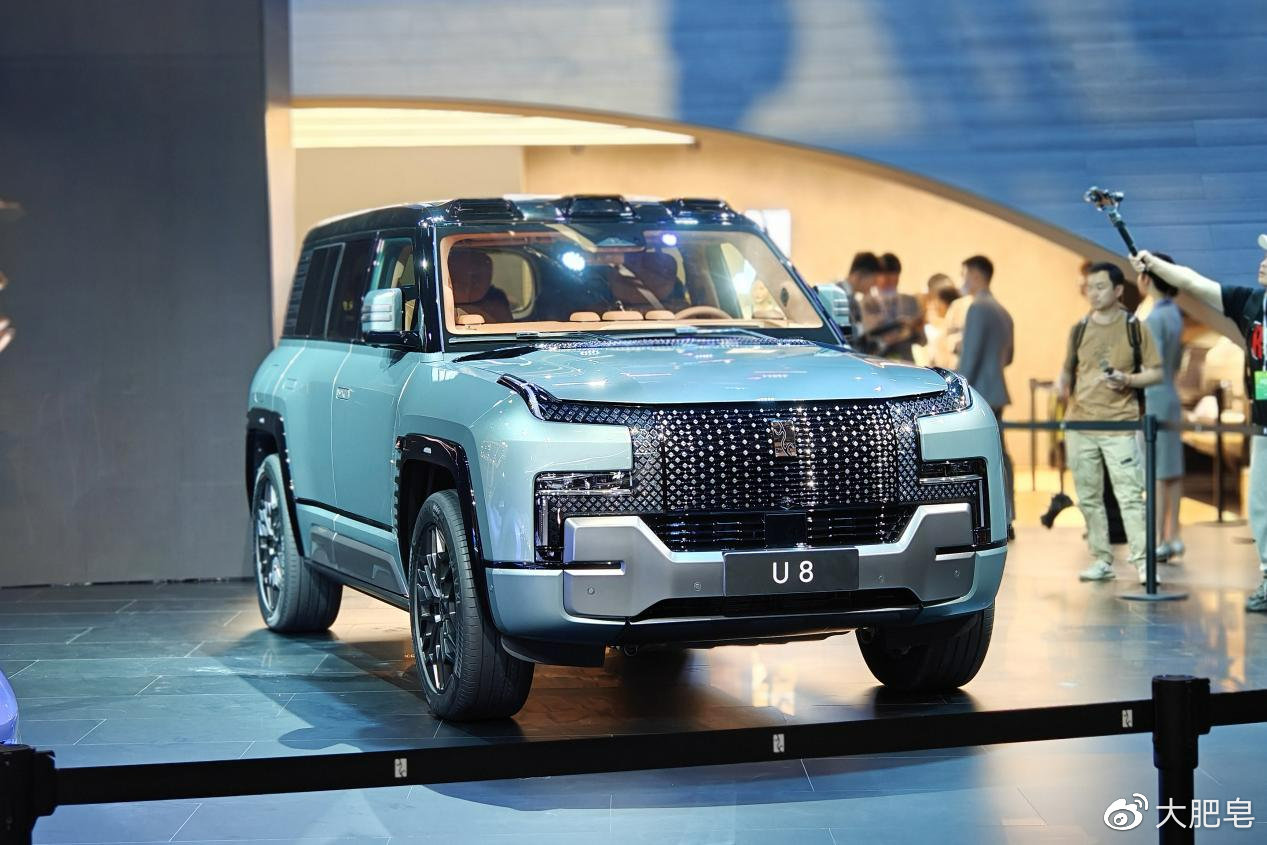 上海车展仰望U8、U9正式亮相，109.8万元的仰望U8，准备开野吧-新浪汽车