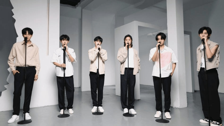 Project C发布最新情歌翻唱视频 全新自作曲治愈上线|音乐|Project C_新浪新闻