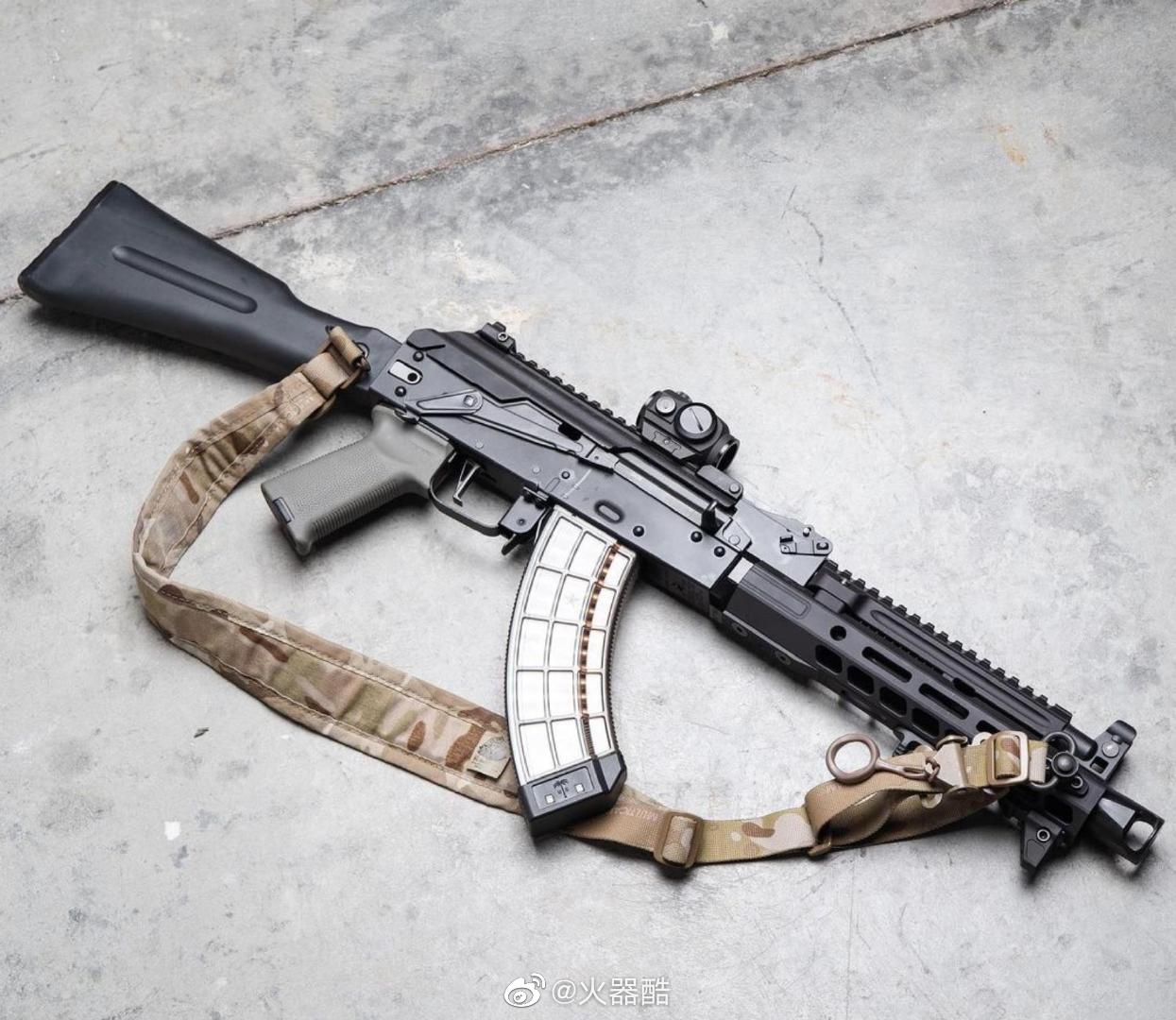 使用了美国SLR公司配件组的枪械美图欣赏