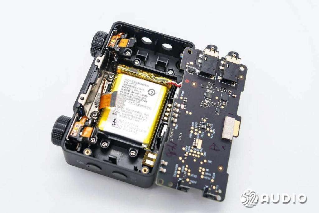 讯飞智能无线麦克风C1拆解，采用LEAudio方案，支持LC3+编解码技术__财经头条