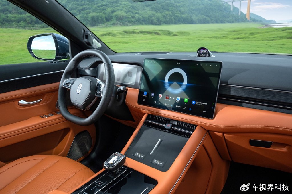 精致生活 智慧出行！问界新M7、理想L6、L7谁才是家用SUV最优选？-新浪汽车