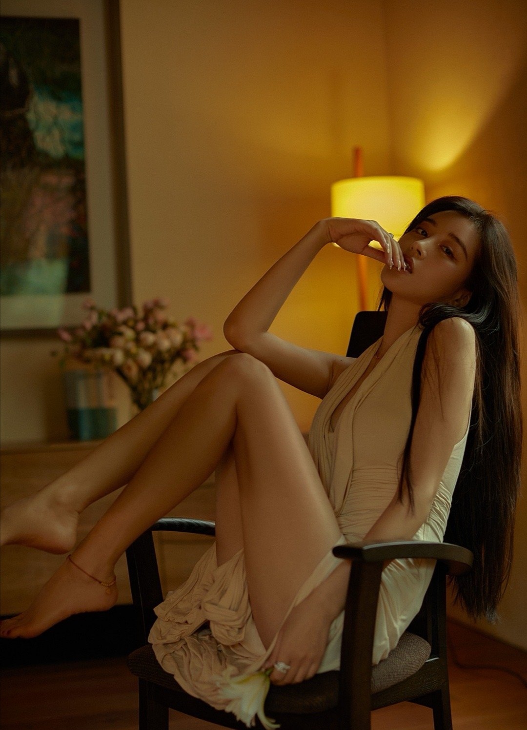 周子然 95年 射手座 身高170cm 体重49kg