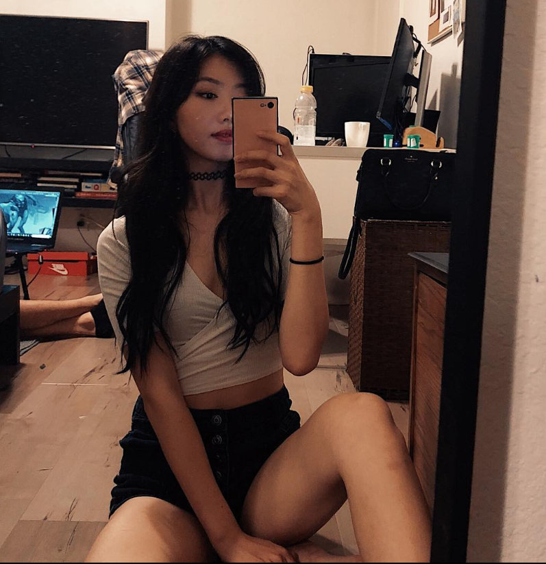 尼菈英雄设计师小鱼（Sojyoo）__财经头条