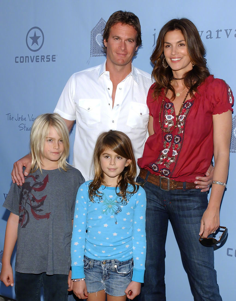 小时候的 Kaia Gerber