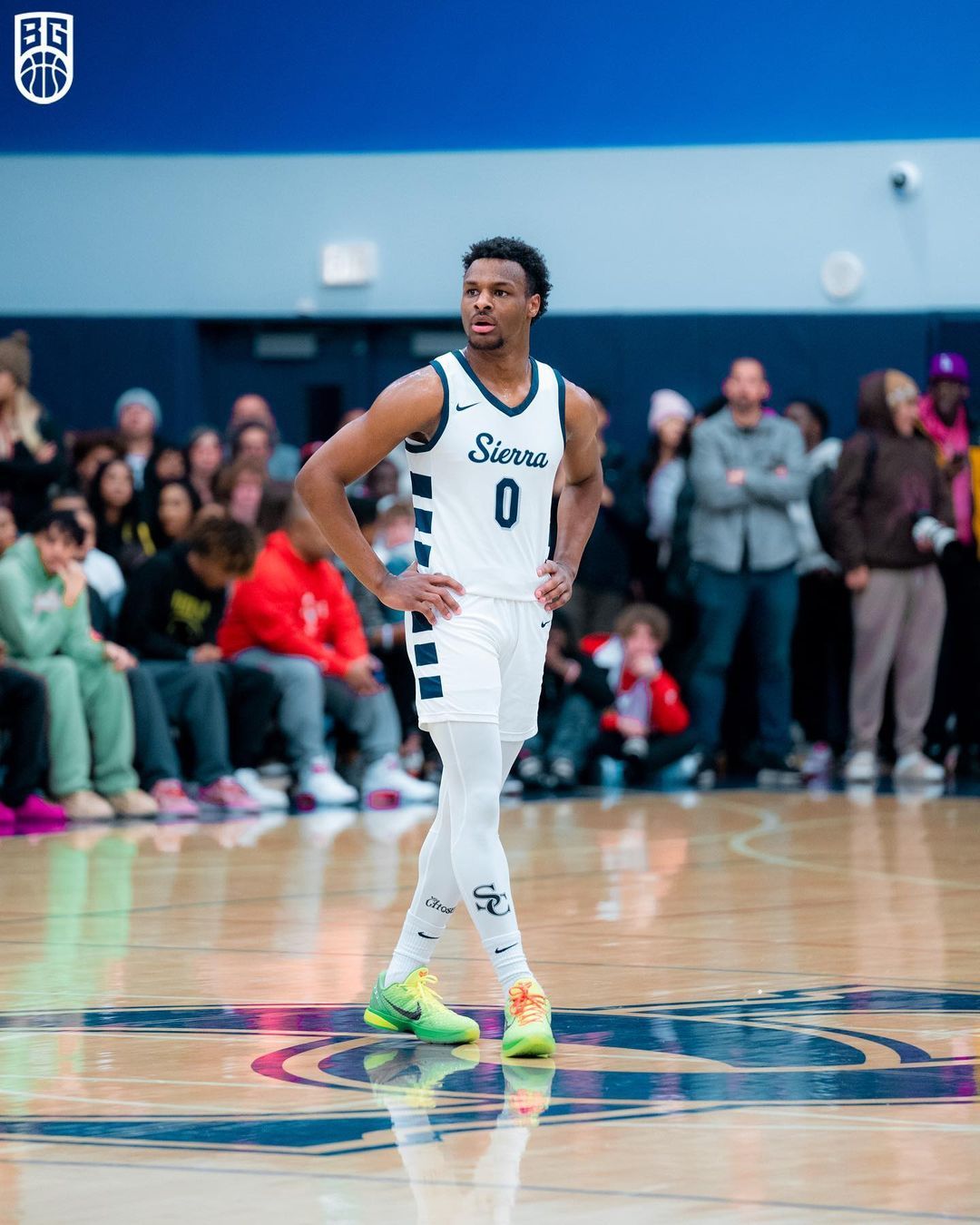 今天Bronny和他的队友们在季后赛首战37分大胜！__财经头条