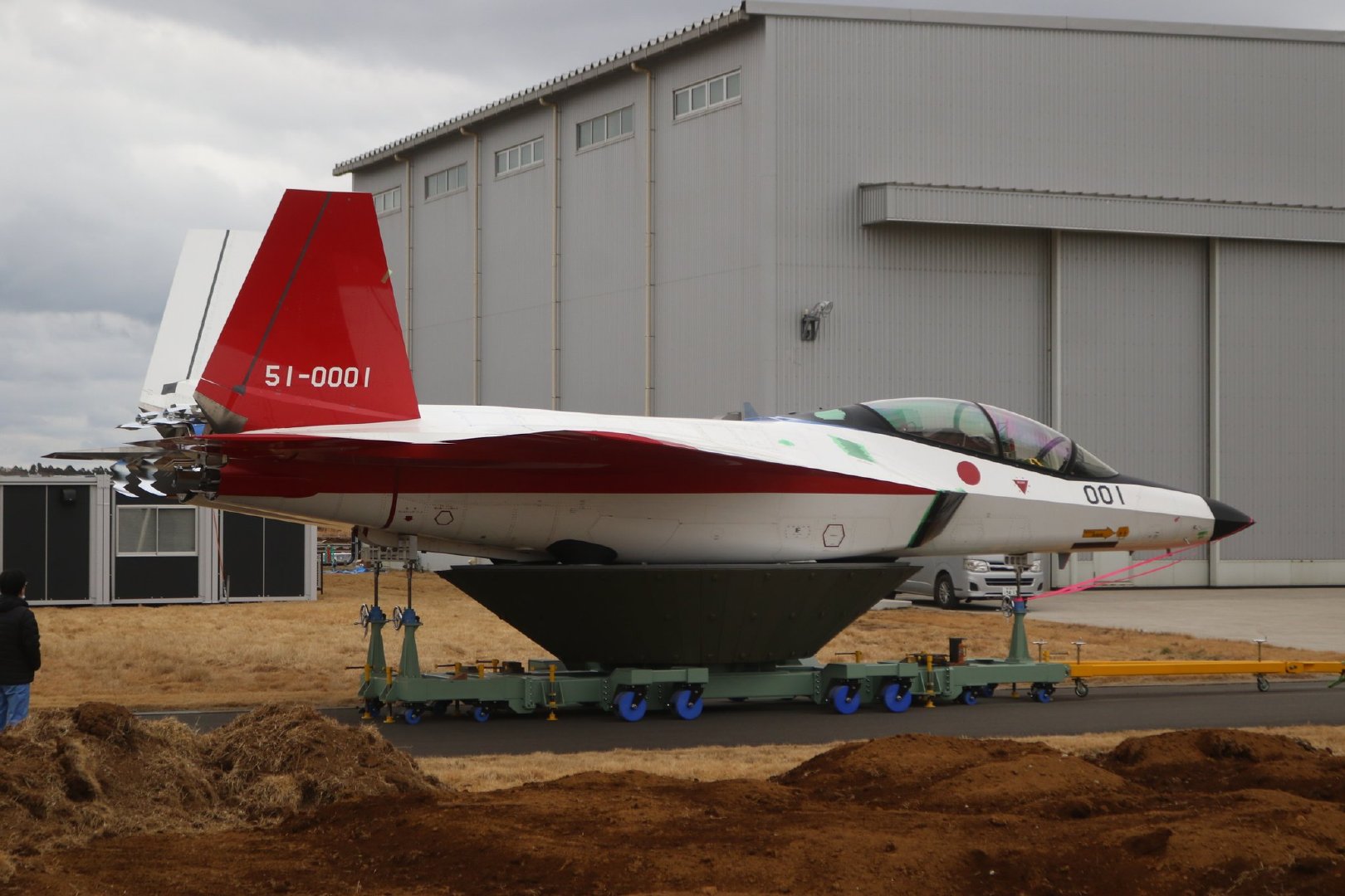 日本“心神”验证机RCS测试模型（图1、5）__财经头条