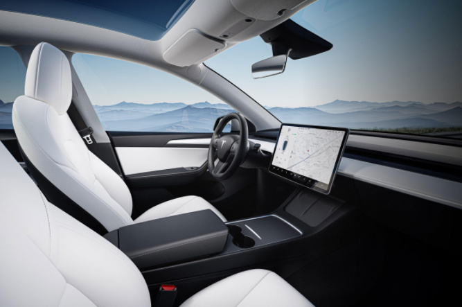 Model Y新款来了： 后排座加长和紧急机械开关！__财经头条